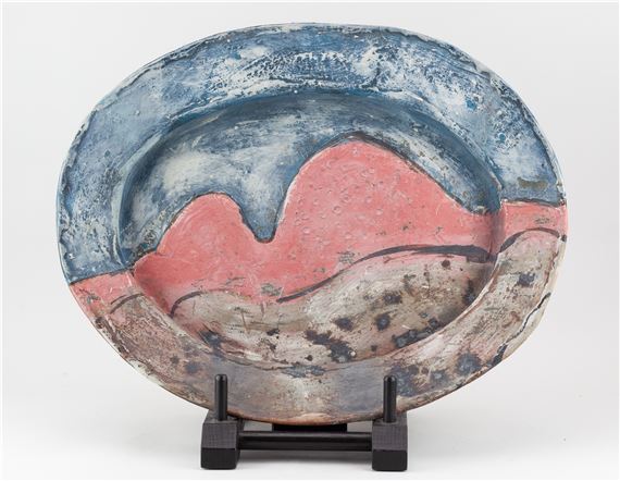 Robin Welch | ROBIN WELCH (1936-2019); a very large oval stoneware ...