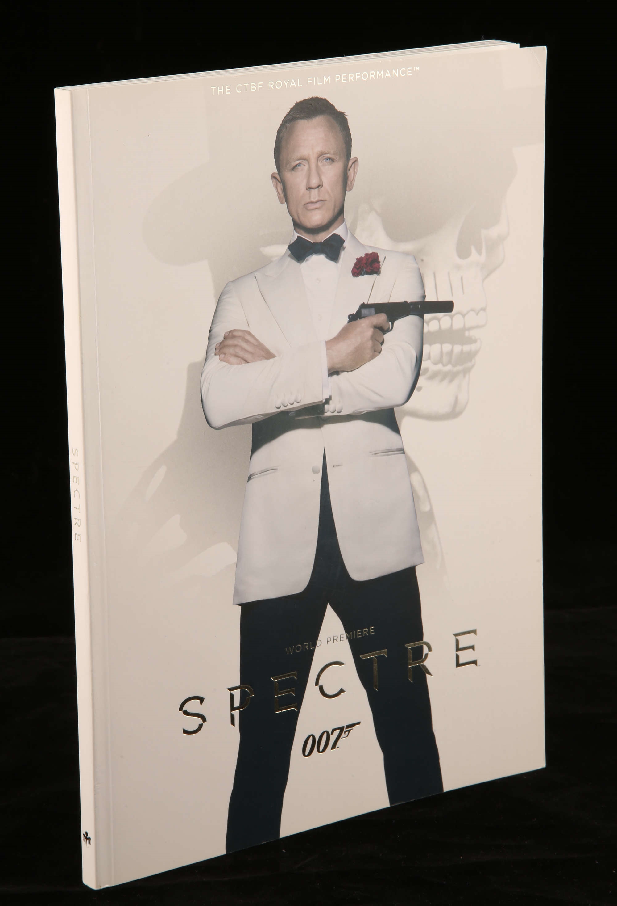 Royal Albert | James Bond 007 Spectre (2015) - World Premiere Royal ...