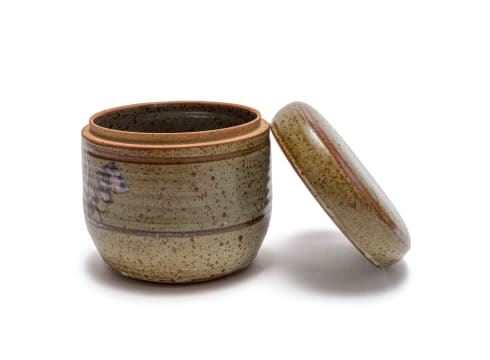 Tim Morris | Vessel with flower motifs | MutualArt