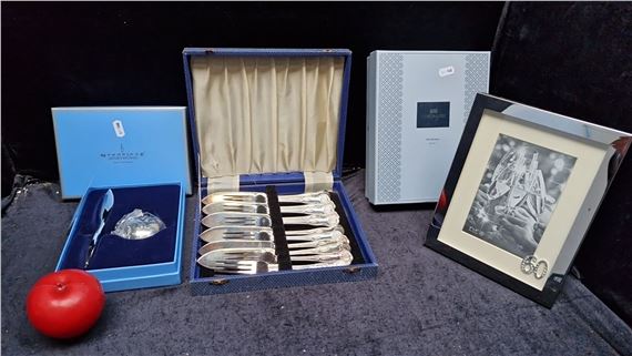Silver | Newbridge ware collection includes a boxed -plated cutlery set ...
