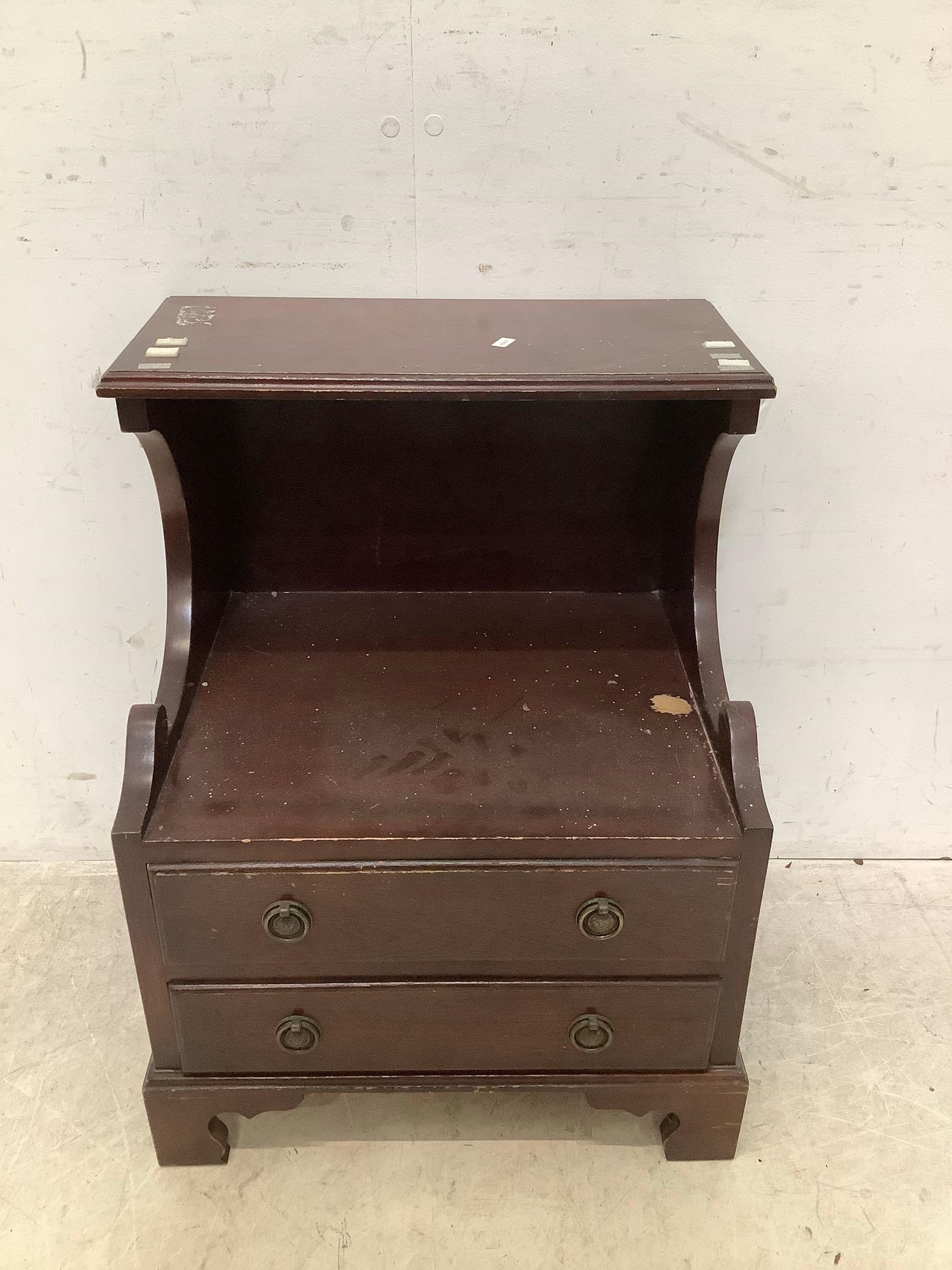 George | GEORGE LLL STYLE MAHOGANY BEDSIDE LOCKER | MutualArt