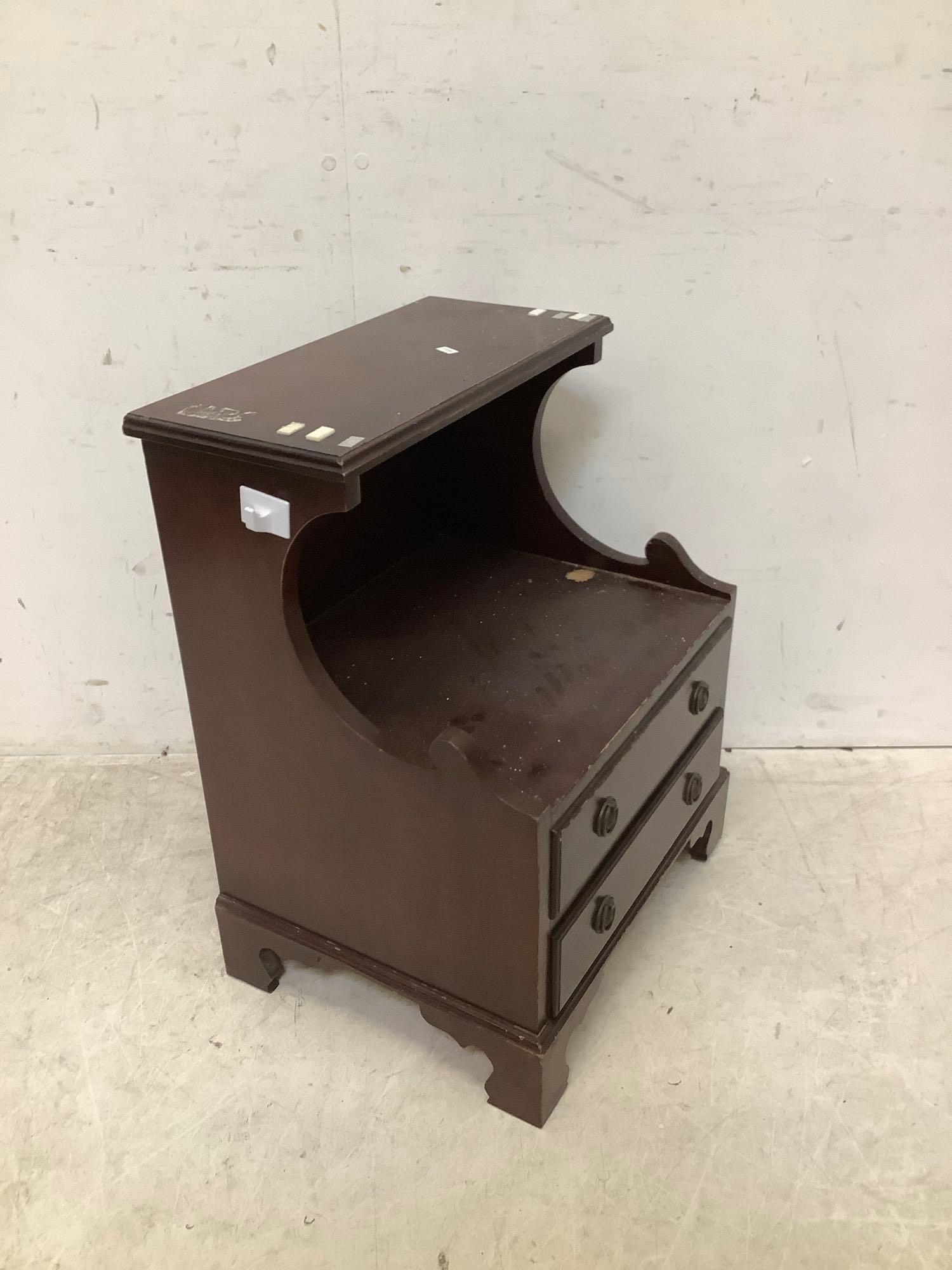 George | GEORGE LLL STYLE MAHOGANY BEDSIDE LOCKER | MutualArt