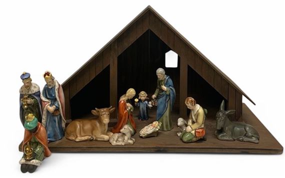Goebel Hummel | Goebel Hummel Nativity Set | MutualArt