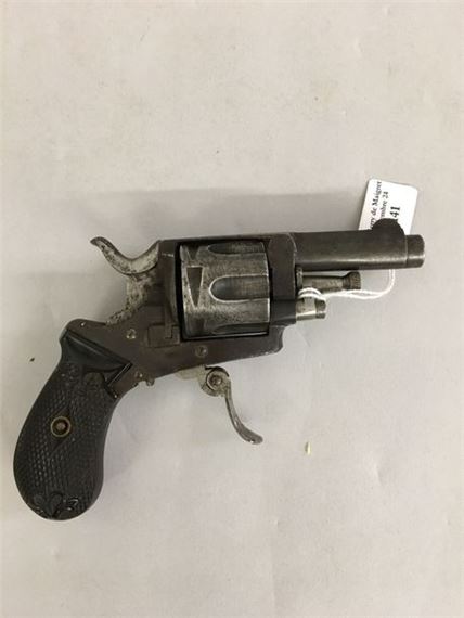 STEEL | Small double-action bulldog revolver in blackened steel, cal ...