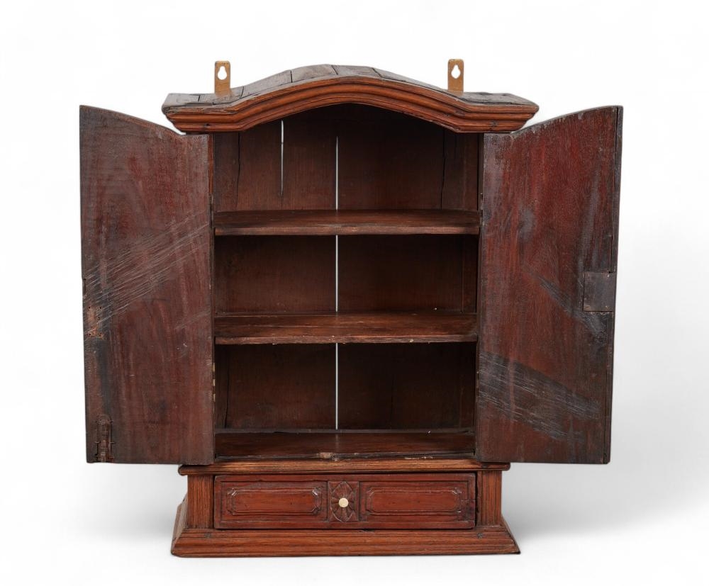 Rubbing | A Colonial Baroque hardwood wood mural cabinet (18th Century ...