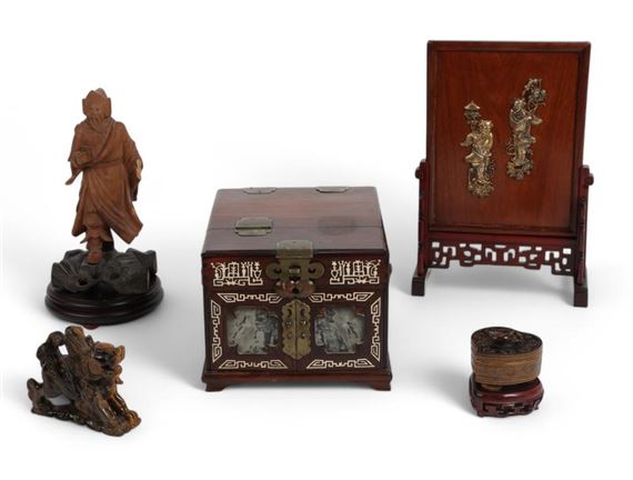 Rubbing | Five Chinese decorative objects | MutualArt