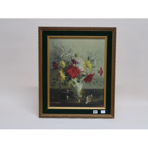 Vernon Ward | VERNON WARD - VASE OF FLOWERS | MutualArt