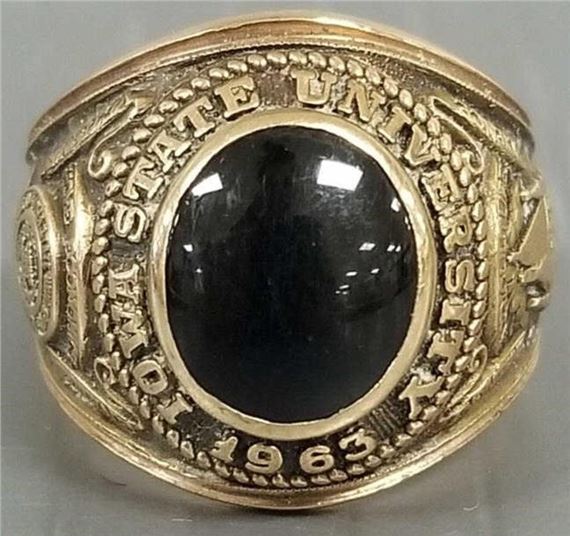 State | 10K gold Iowa State University 1963 class ring (1963) | MutualArt