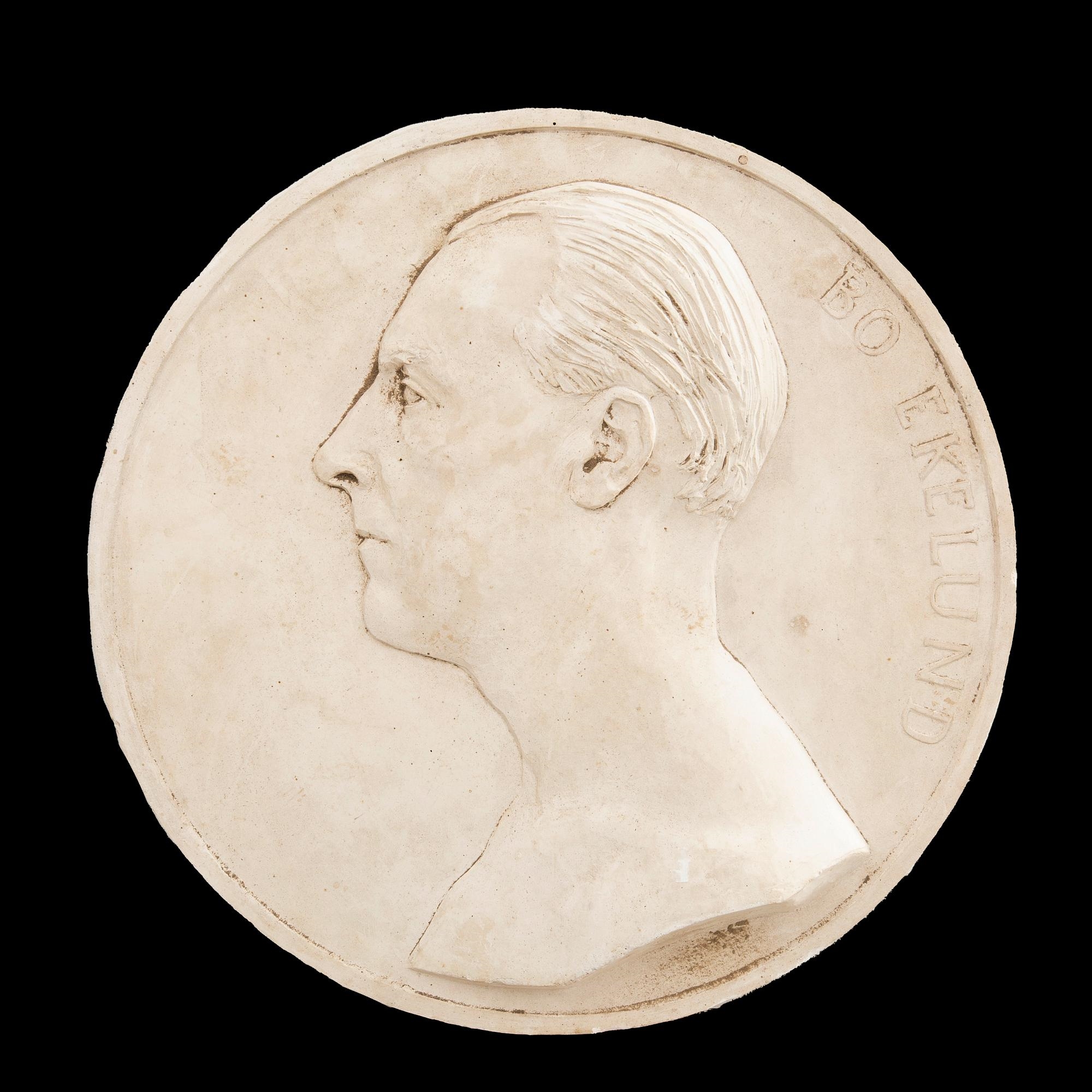 Nils Möllerberg | Portrait medallion after Bo Ekelund | MutualArt