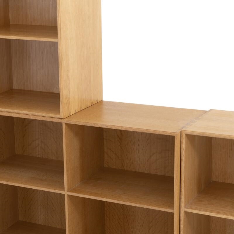 Mogens S. Koch | Solid oak wall unit, consisting of nin 1/1 bookcases, 1/2 bookcase and six ...