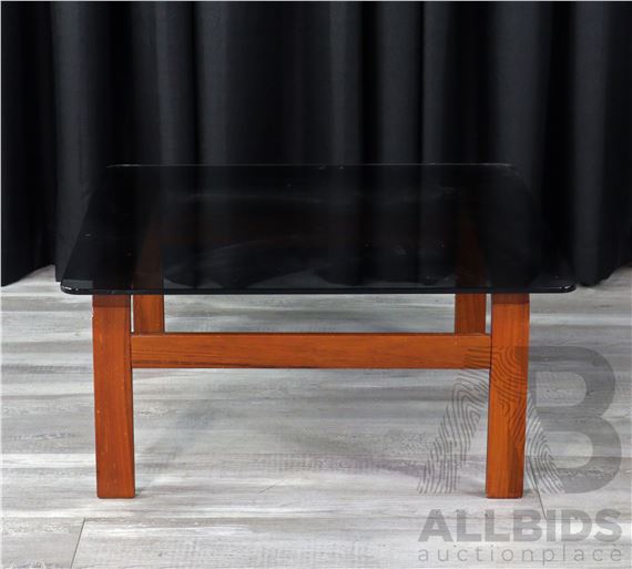 Coffee | Tessa Glass Top Coffee Table | MutualArt