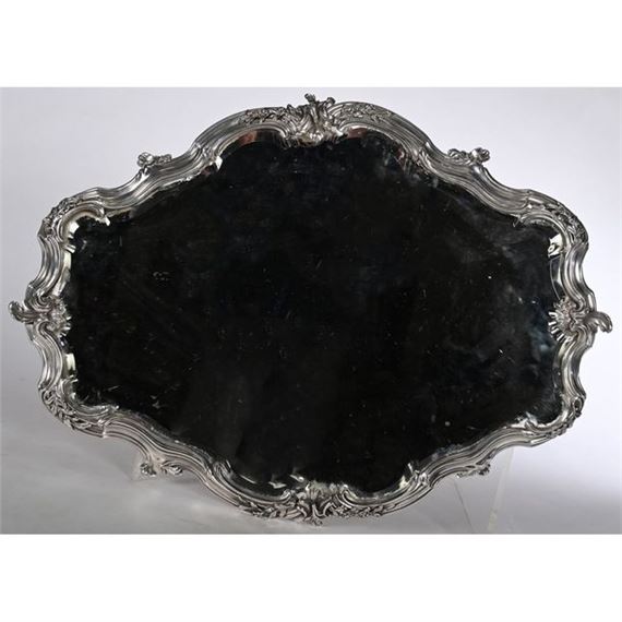 Guido Silvestri | Solid silver centerpiece with Minerve hallmark, in ...