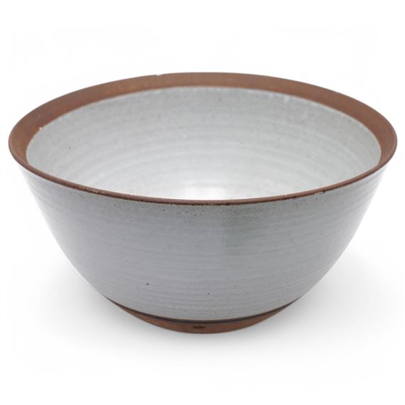 David Lloyd Jones | large studio pottery stoneware bowl | MutualArt