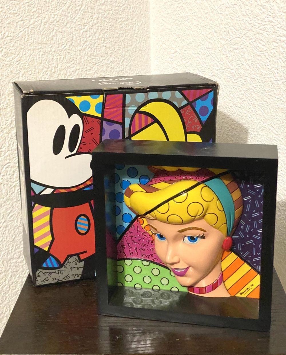 Romero Britto | Romero Britto - Cinderella Art Block | MutualArt