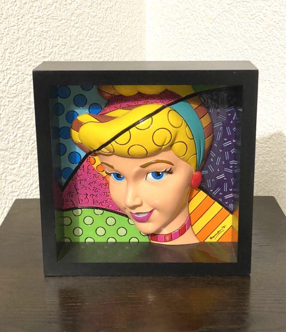 Romero Britto | Romero Britto - Cinderella Art Block | MutualArt