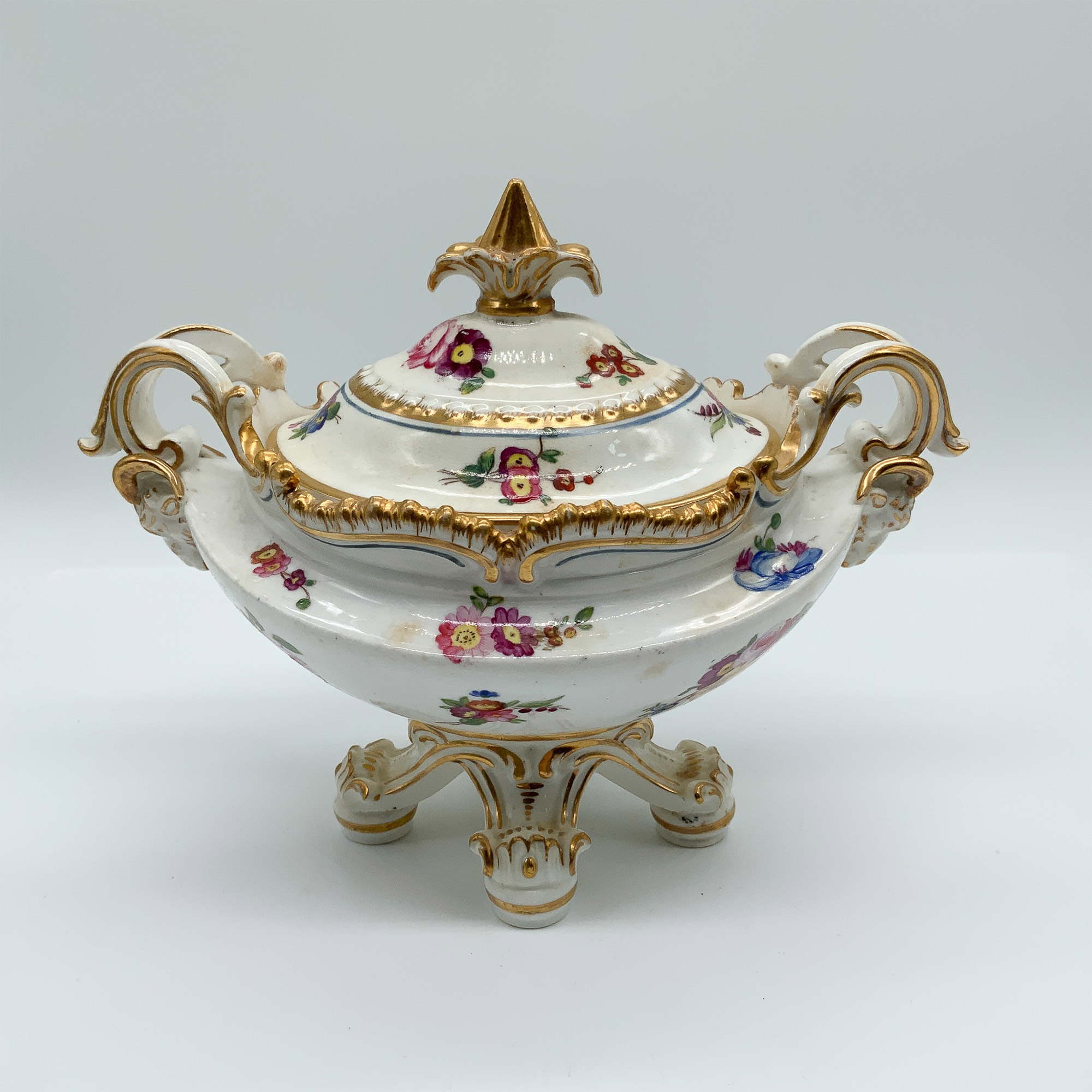 Paris Prekas | Antique 19th-Century Vieux Paris Sauce Tureen (19th ...