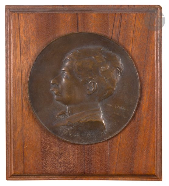 Julien-louis Mérot | Portrait of Louis Dumas (1877-1952) in profile ...