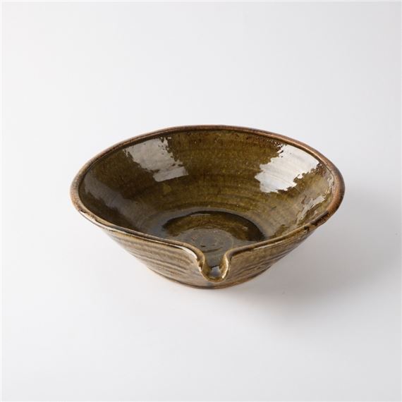 James Greig | Pouring Bowl | MutualArt