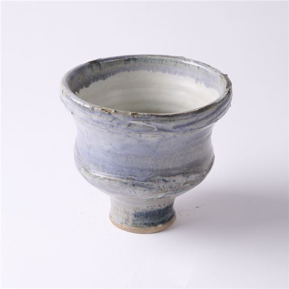 Mirek Smisek | Smisek Pedestal Bowl | MutualArt