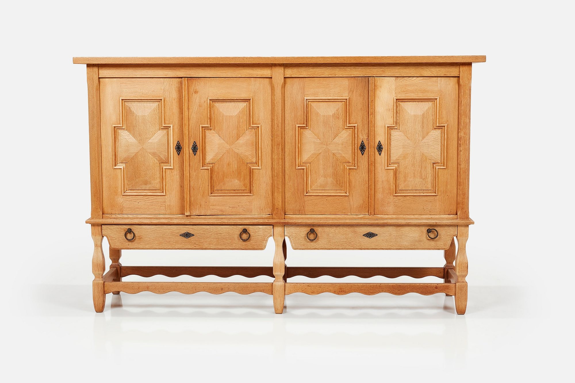 Henning Kjaernulf | Raised cabinet | MutualArt