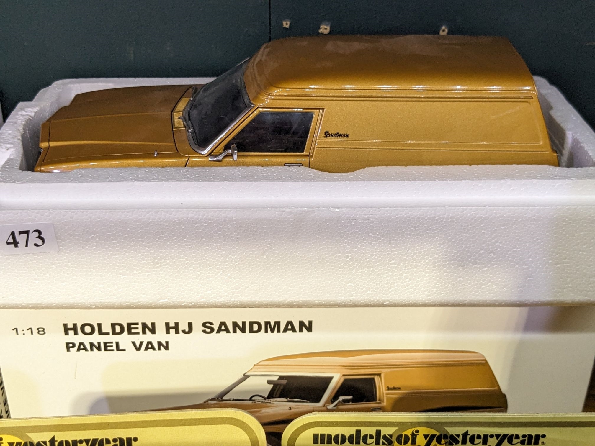 Holden | HOLDEN HJ SANDMAN PANEL VAN | MutualArt