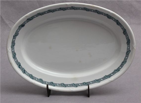 Kuznetsov Porcelain Factory | Kuznetsov porcelain serving dish in Art ...