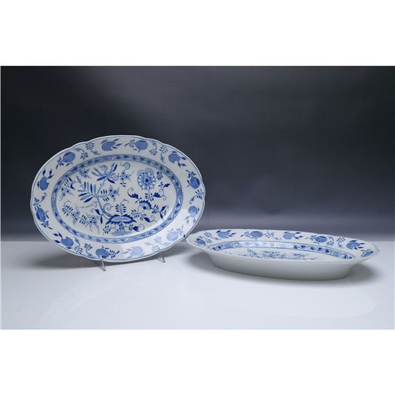 Louis Regout | 2pc Louis Regout Maastricht Blue Onion Pattern Oval ...