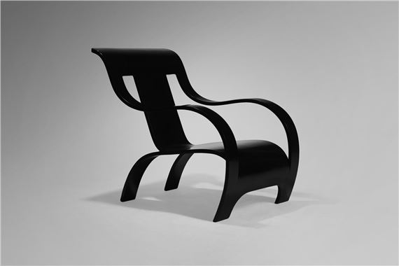 Gerald Summers | BENT PLYWOOD ARMCHAIR (1934 - 1940) | MutualArt