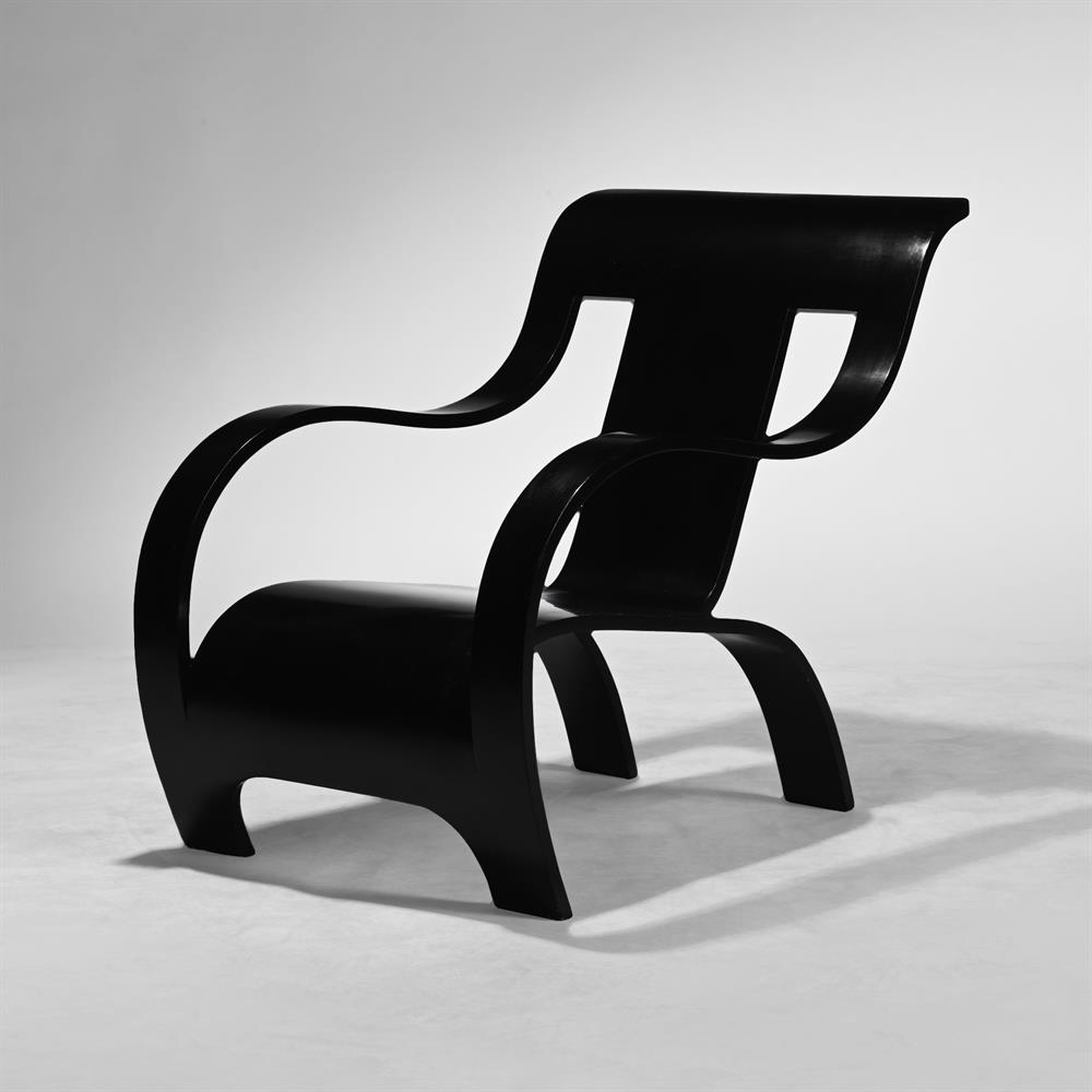 Gerald Summers | BENT PLYWOOD ARMCHAIR (1934 - 1940) | MutualArt
