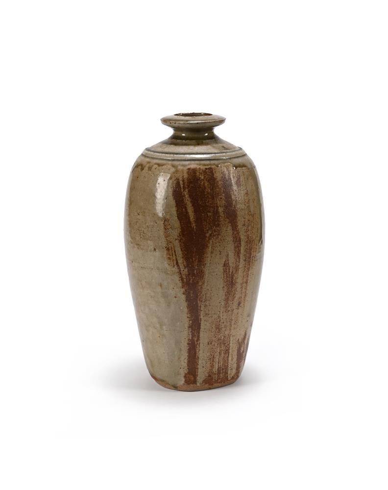 Richard Batterham | BOTTLE VASE | MutualArt