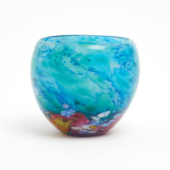 Chris Pantano | A CHRIS PANTANO ART GLASS VASE | MutualArt