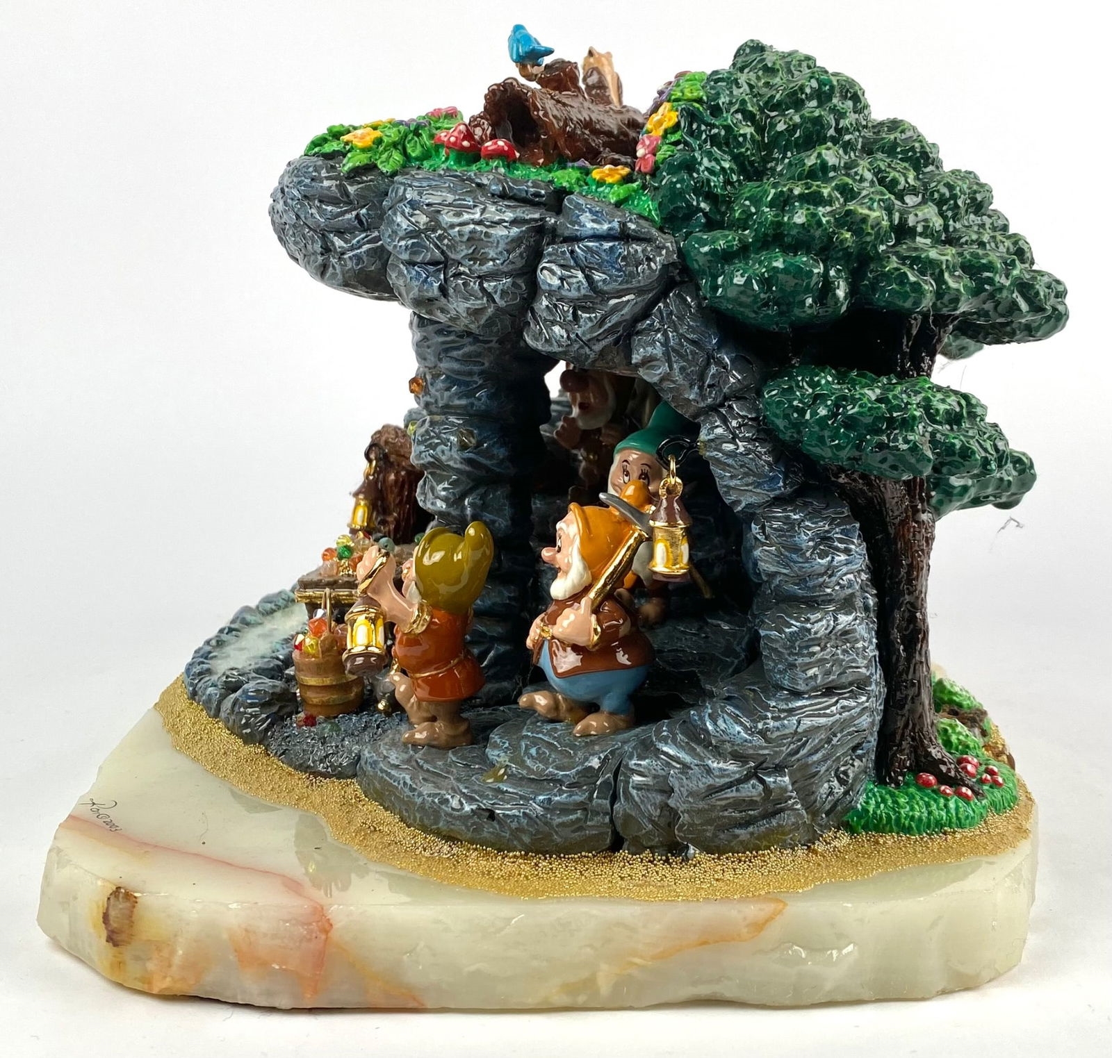 Ron Lee | Ron Lee Snow White and The Seven Dwarfs Mine Scene Sculpture ...
