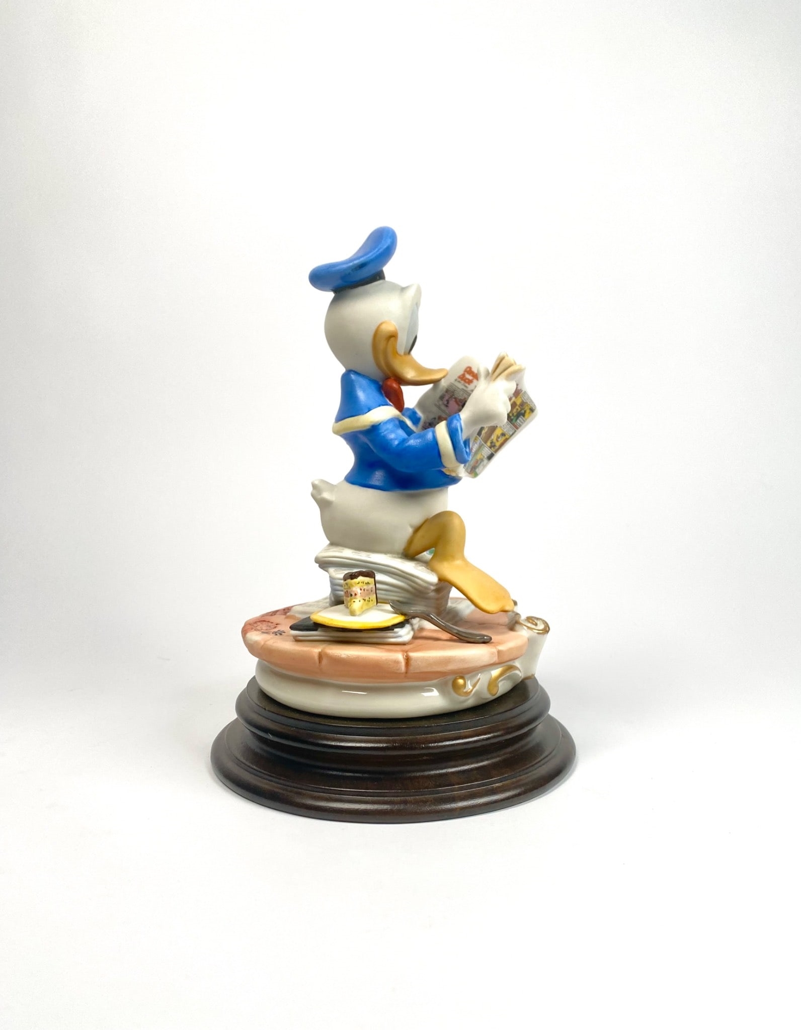 Giuseppe Armani | Giuseppe Armani Capodimonte Laurenz Disney Donald ...