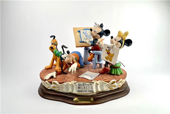 Disney Walt | Capodimonte LAURENZ Disney Mickeys Animation Studio Porcelain Figurine (1000 ...
