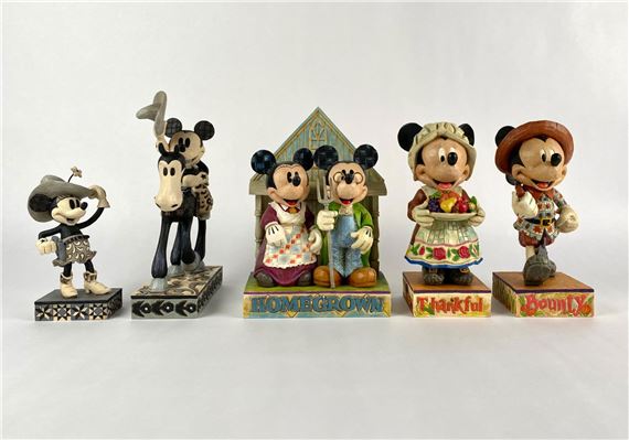 Jim Shore | Disney Traditions Collection Mickey and Minnie (Original ...