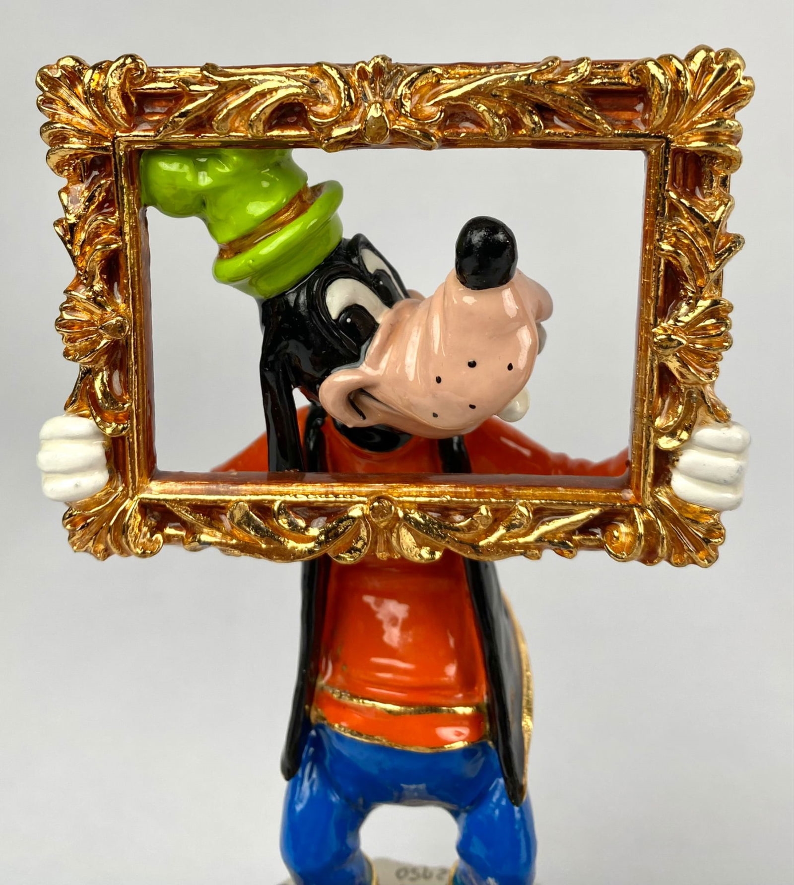 Ron Lee | Ron Lee Goofy Limited Edition Figurines | MutualArt