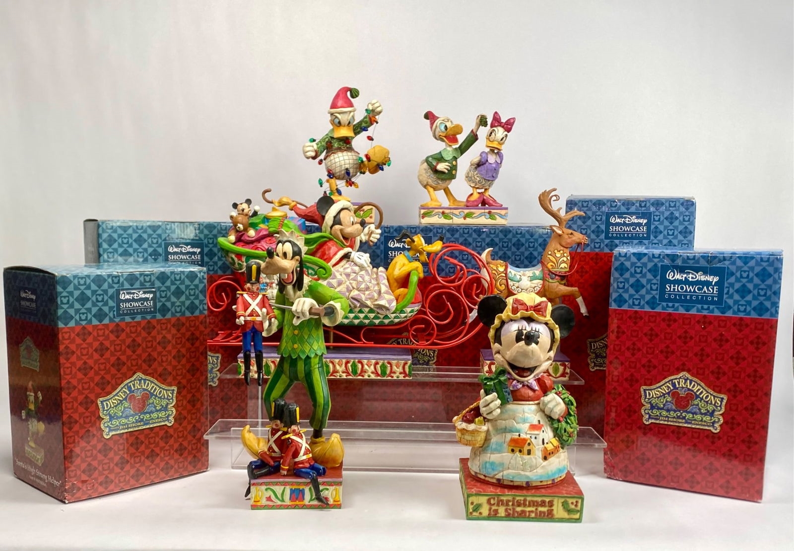 Jim Shore | Disney Traditions by Jim Shore Christmas Figurines Set ...