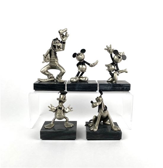 Chilmark | Chilmark Fine Pewter Mickey and Friends Limited Edition ...