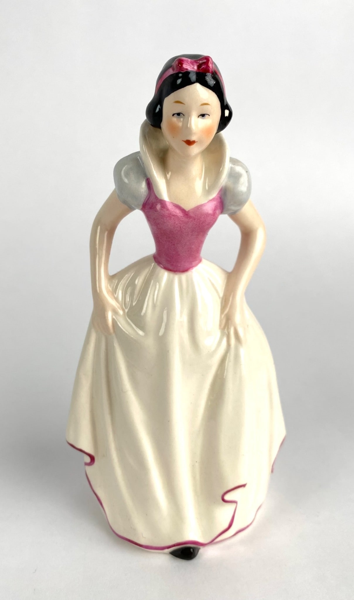 Prince | Set of Snow White and Seven Dwarfs Ceramic Figures By Goebel ...