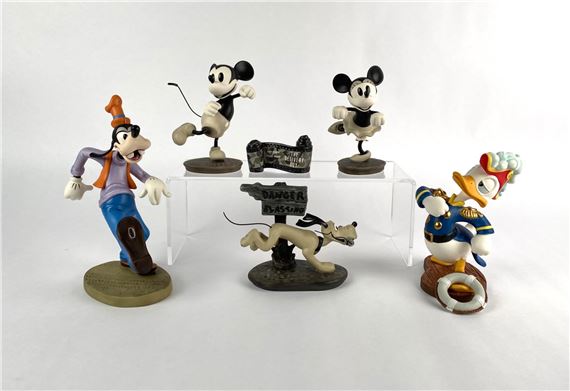 Walt Disney | Collection of Walt Disney Classics Figurines (Original ...