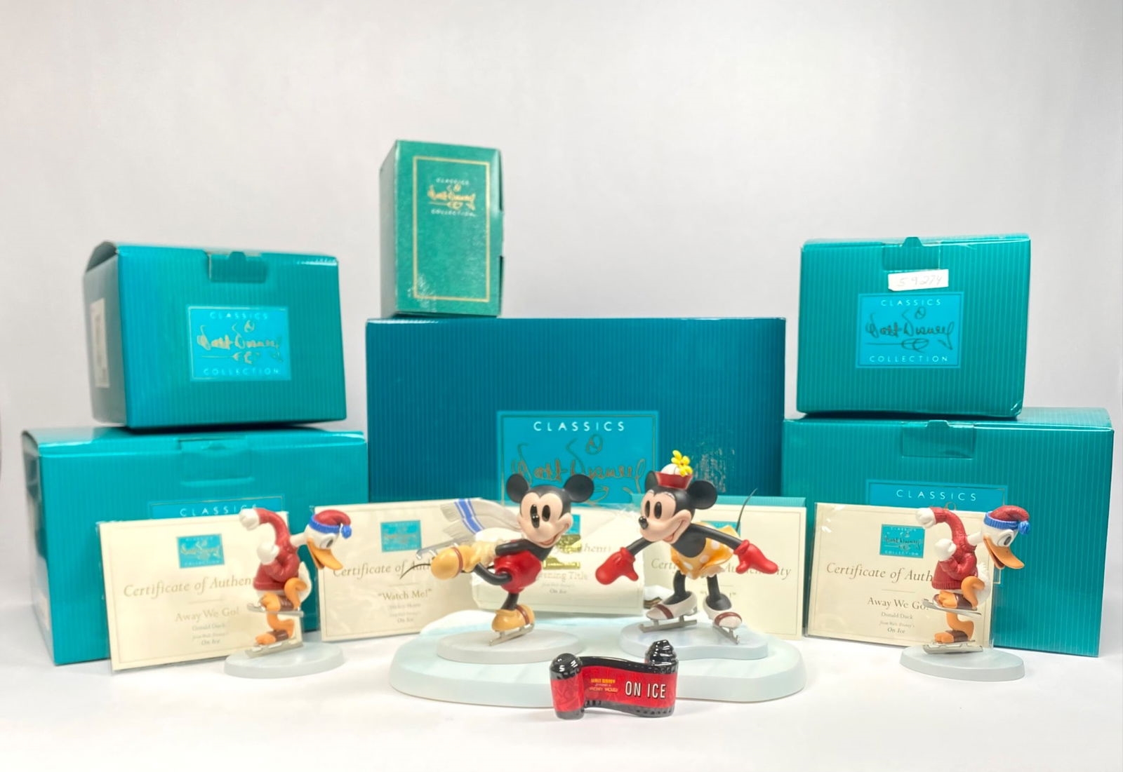 Walt Disney | Walt Disney Classics Collection On Ice Set (COA Original ...