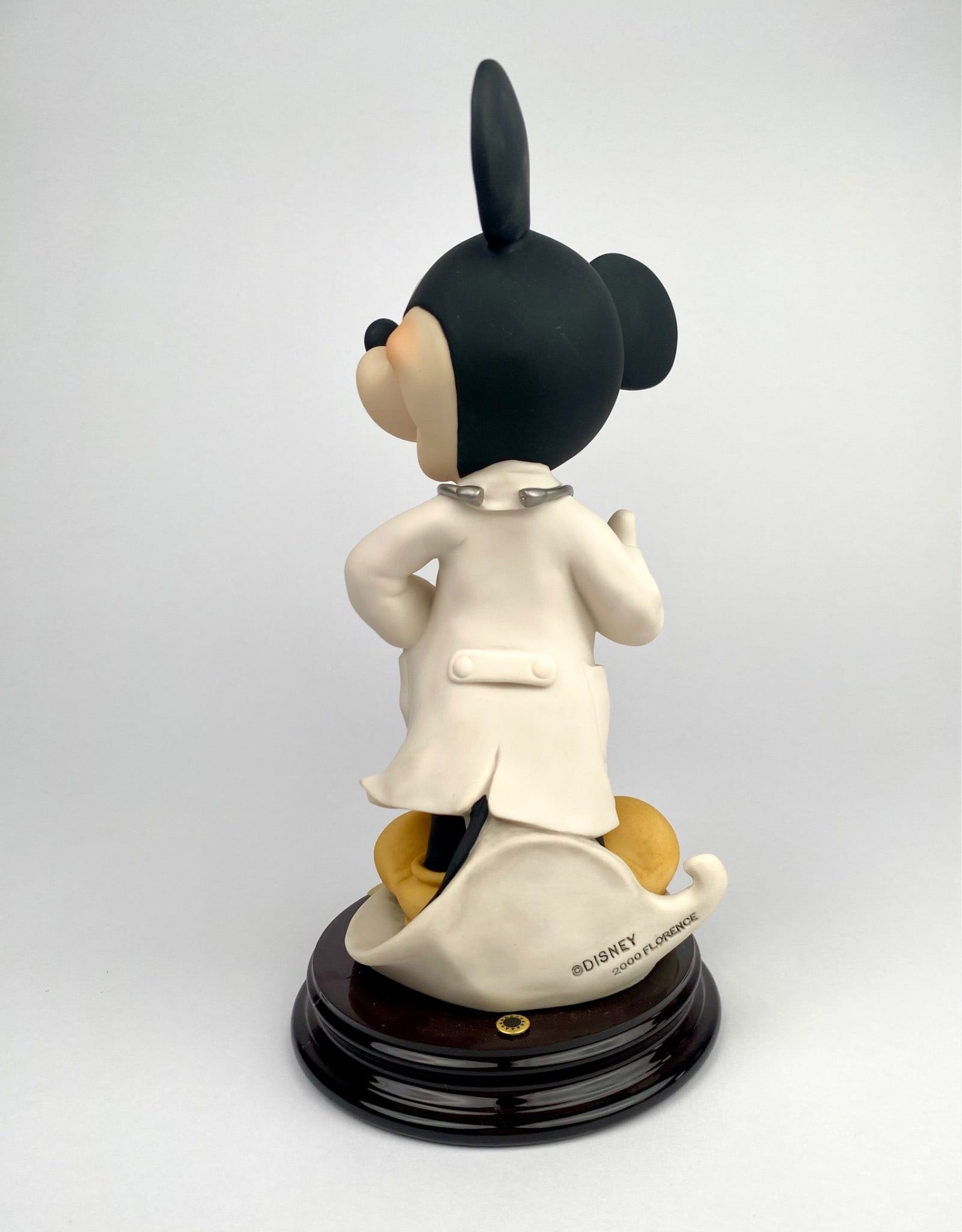 Giuseppe Armani | Disney Mickey Mouse Doctor by Giuseppe Armani ...