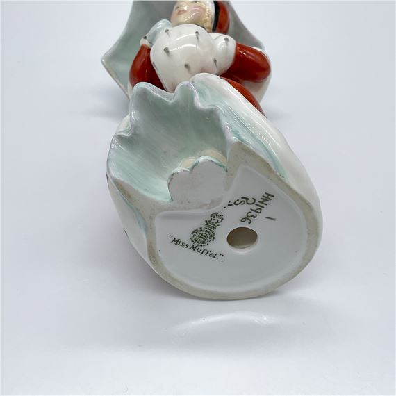 Martyn Alcock | Miss Muffet HN1936 - Royal Doulton Figurine (1940 ...