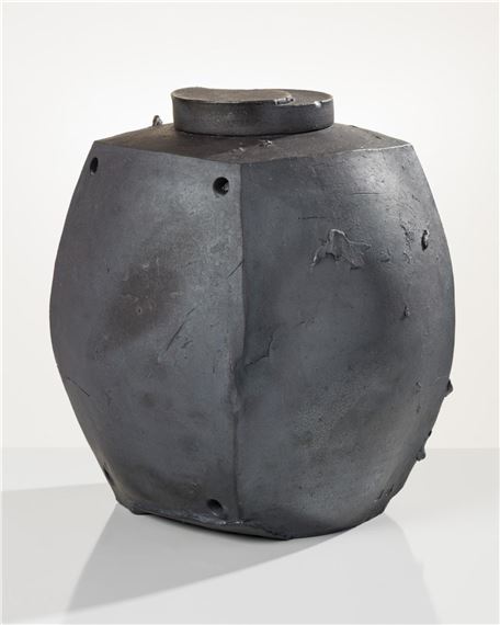 Chris Staley | Chris Staley Large Lidded Vessel (2005) | MutualArt
