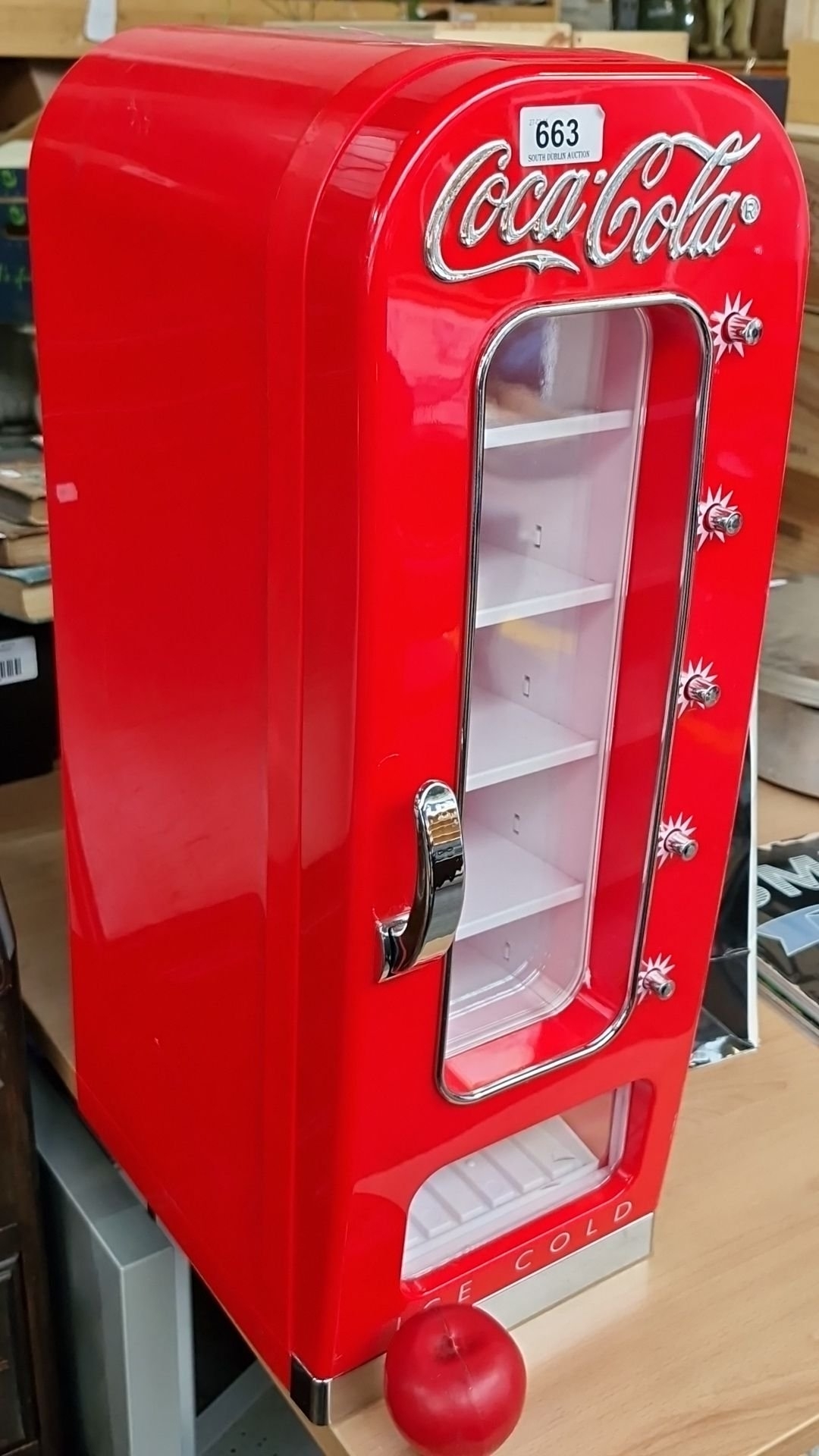 Coca Cola | A Mini coca cola fridge with retro-style chrome accents ...