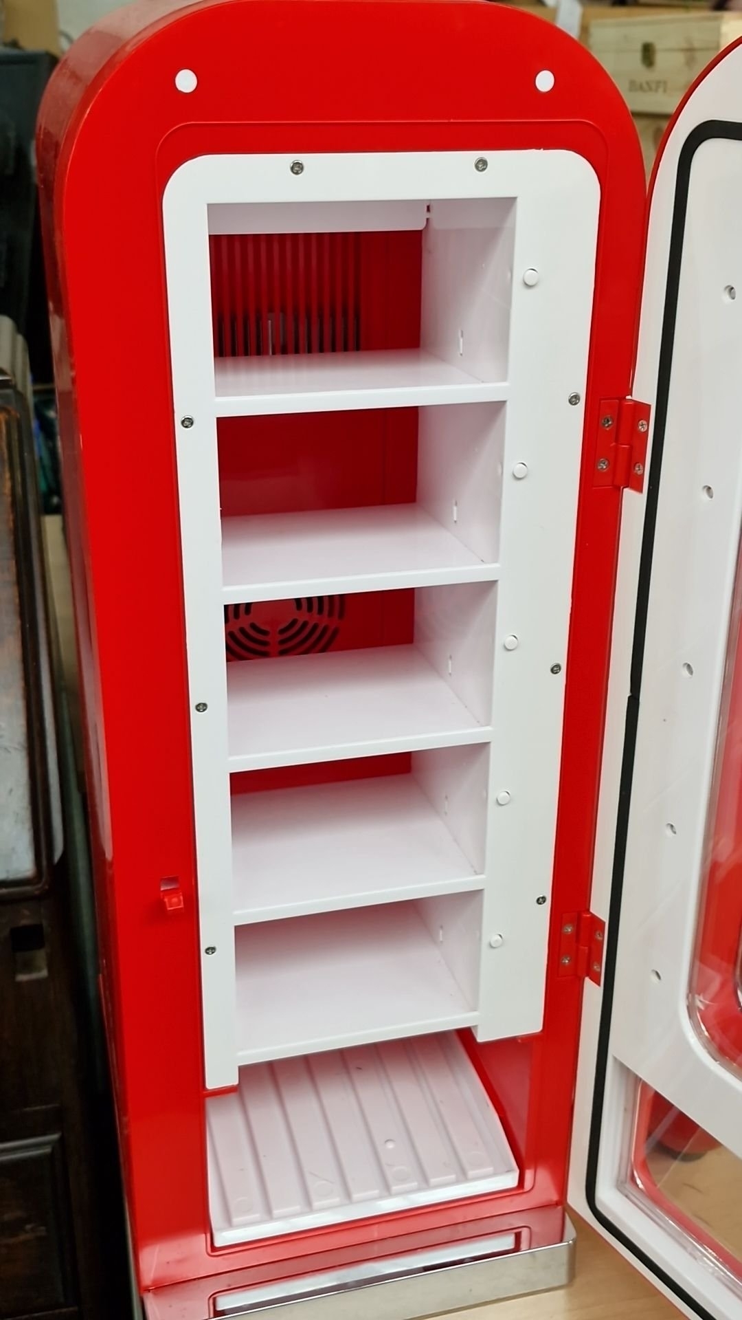 Coca Cola | A Mini coca cola fridge with retro-style chrome accents ...