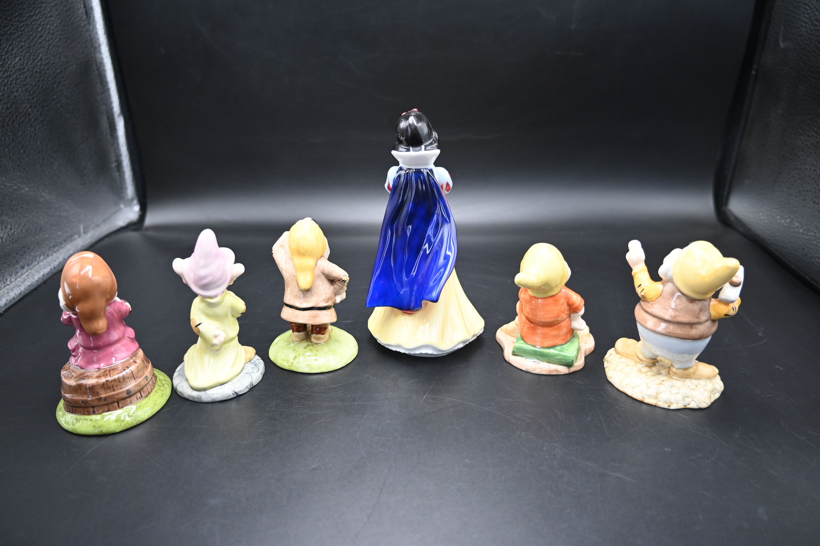 Shane Ridge | Royal Doulton Walt Disney Snow White and the Seven Dwarfs ...