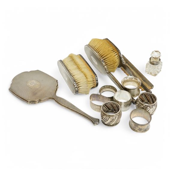 William Comyns | A George V engine turned silver mounted six piece ...