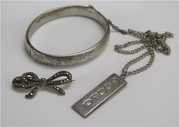 Sheffield | A Britannia Silver Ingot Pendant (1977) | MutualArt