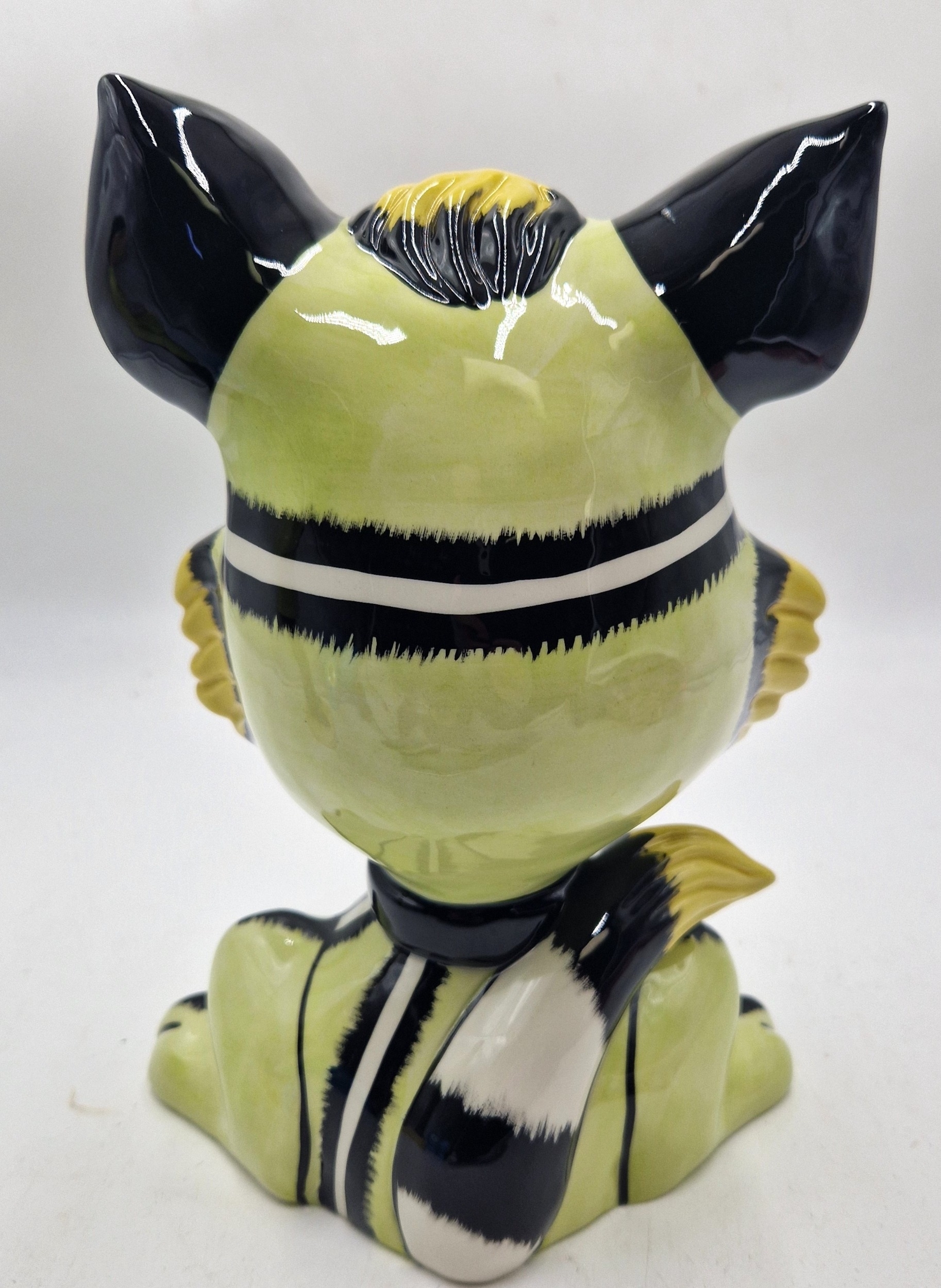 Lorna Bailey | LORNA BAILEY Large 25 (2005) | MutualArt